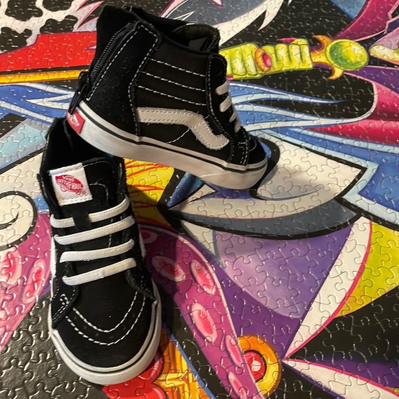 Vans | Shoes | Euc Vans Off The Wall | Poshmark